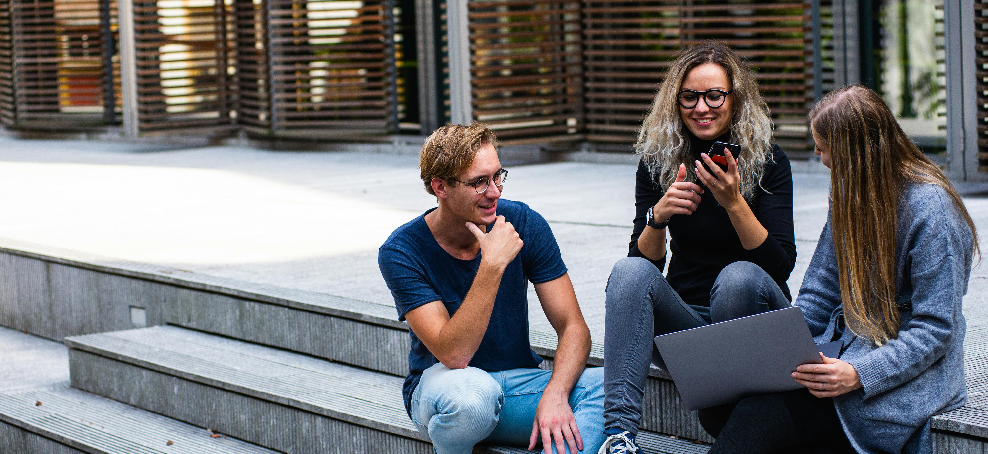 Car Transportation for College Students | Legendary Auto Transport